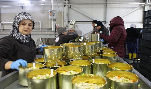 Bolu Belediyesi’nden afet bölgesine 1 TIR konserve - Güncel - Türkiye ... Bolu Belediyesi’nden afet bölgesine 1 TIR konserve - Güncel - Türkiye ...